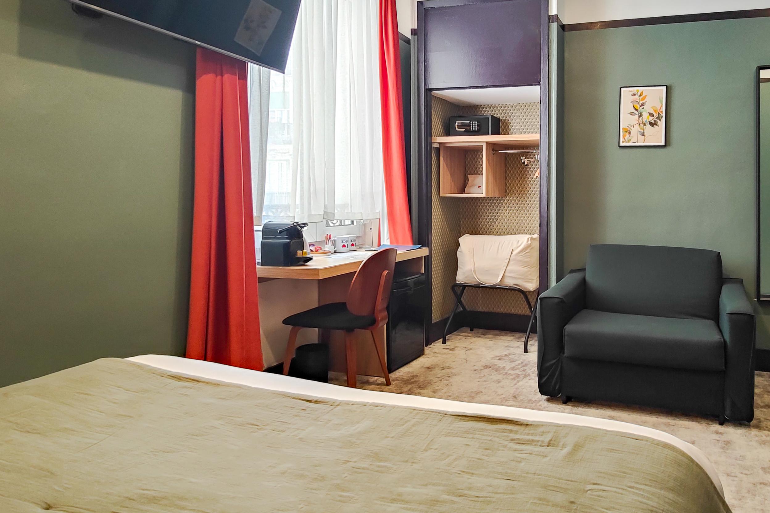 Hôtel de France Nice - Rooms & Studios